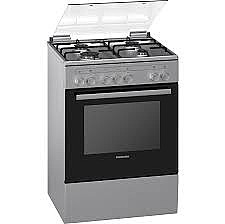 תנור אפייה Constructa CH755750IL